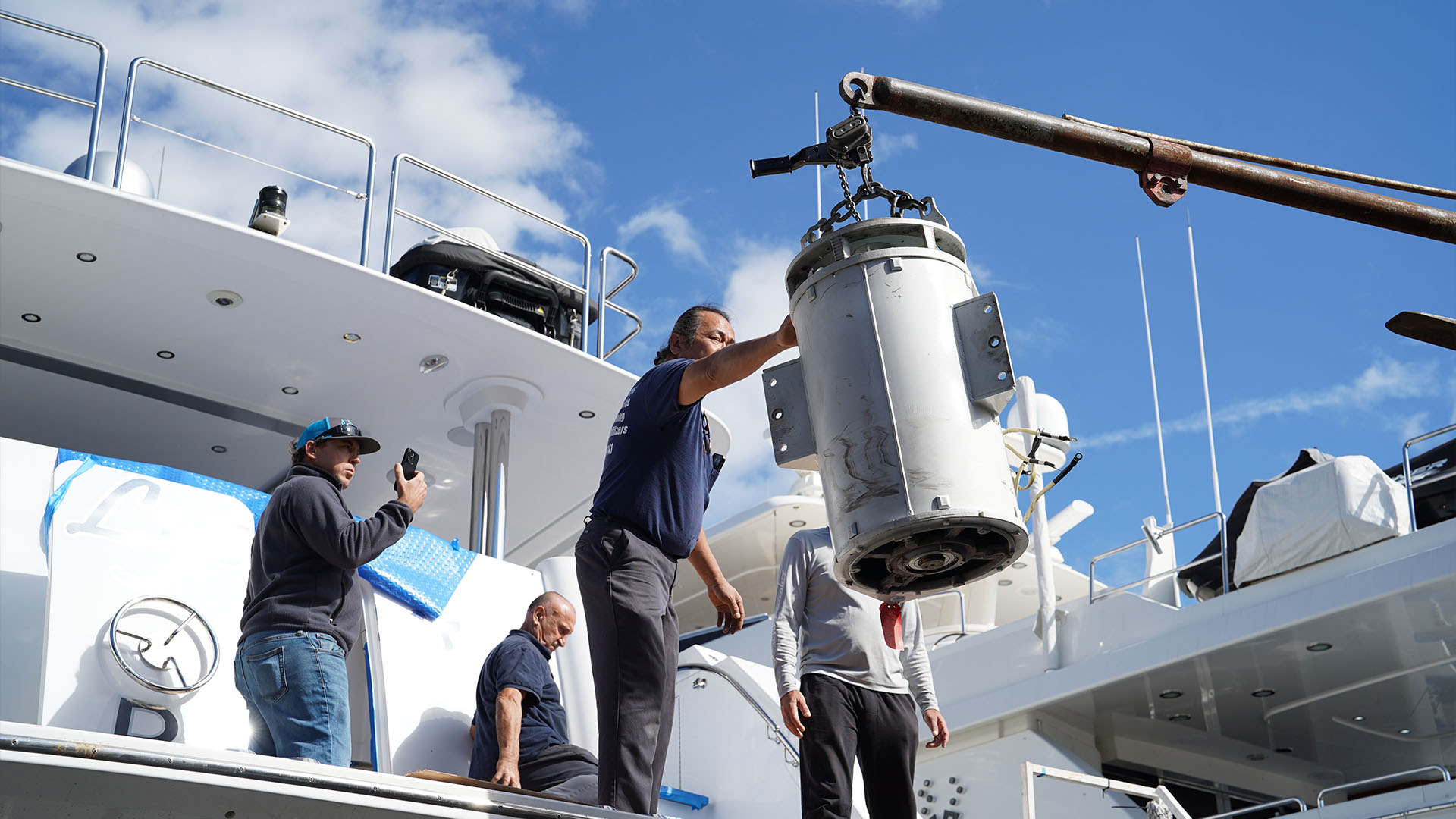 MARINE GENERATORS AND ENGINES - Atlantic Marine Power Systems